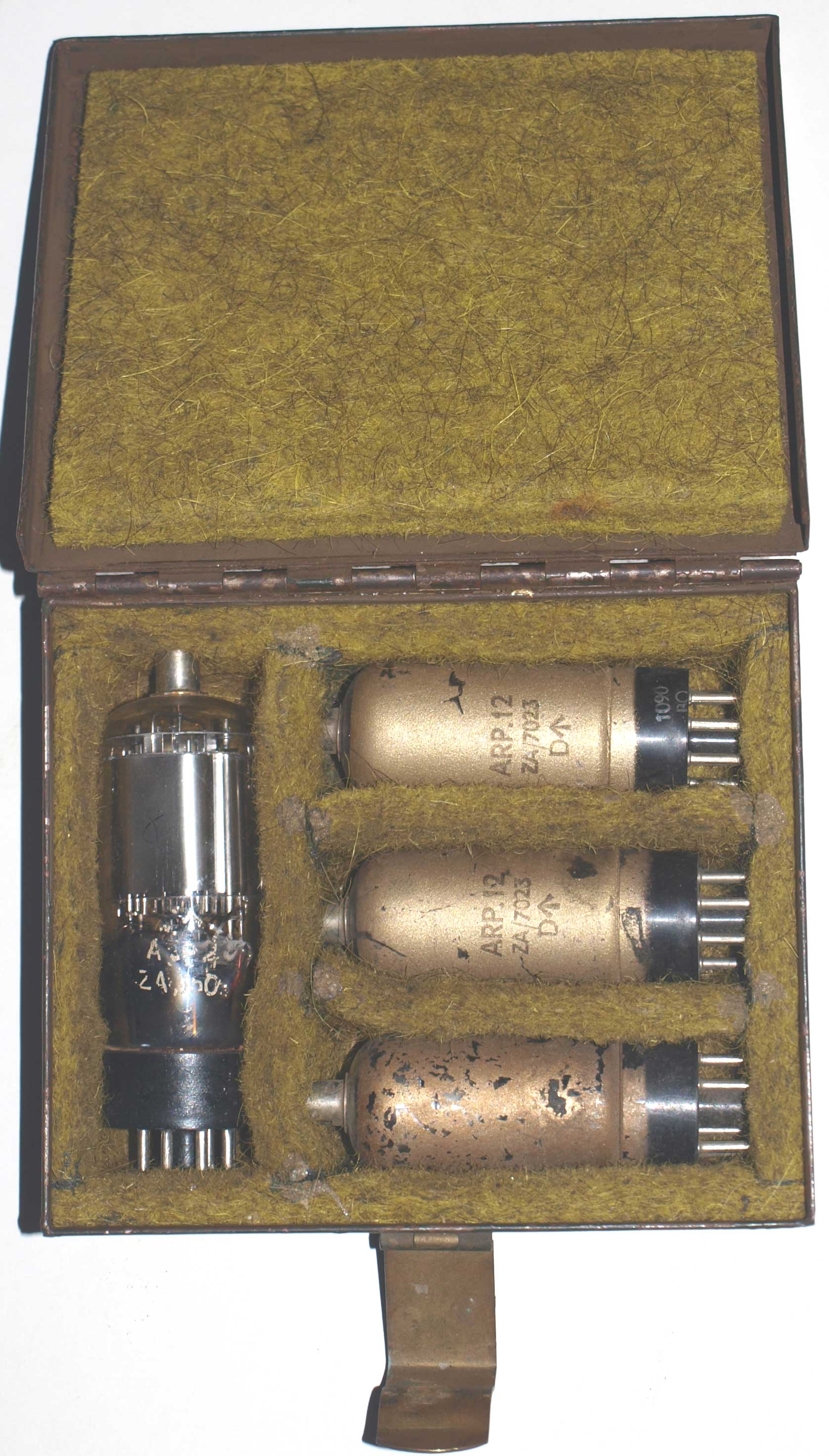 Spare valve box and valves for WS38 - Sentimental Journey